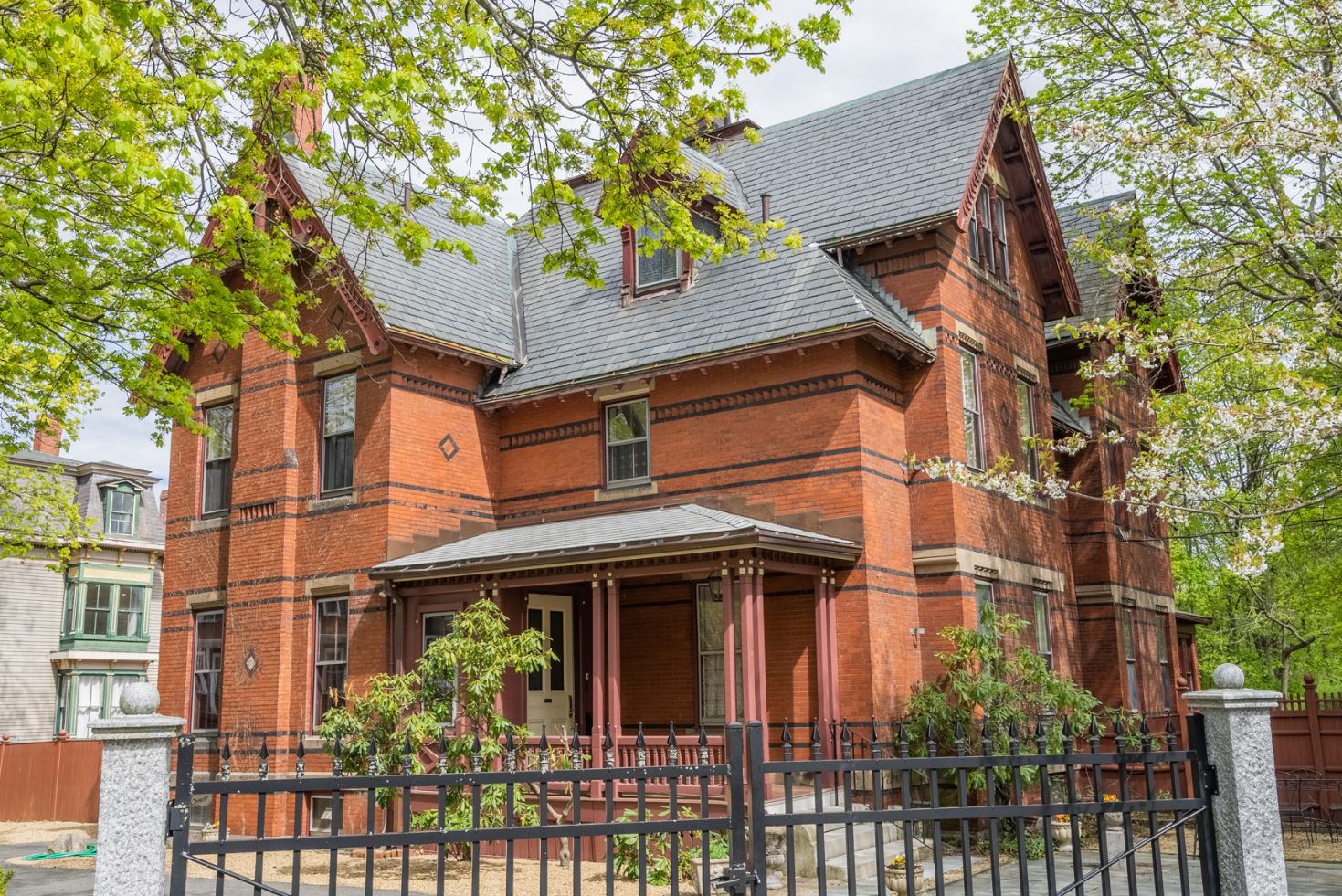 Homes For Sale in the Boston Area | Andersen Group Realty